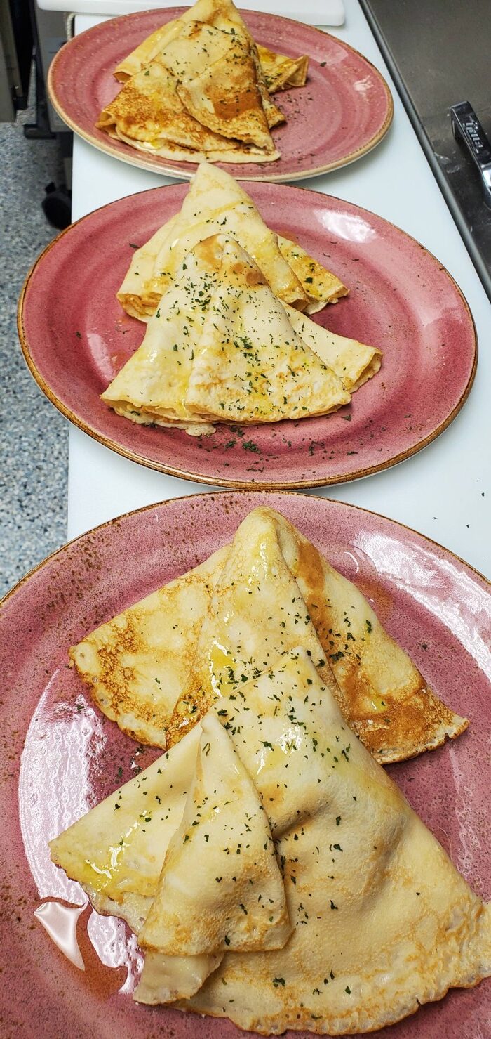 Naples Pastry and Bread, Freshly baked every morning!